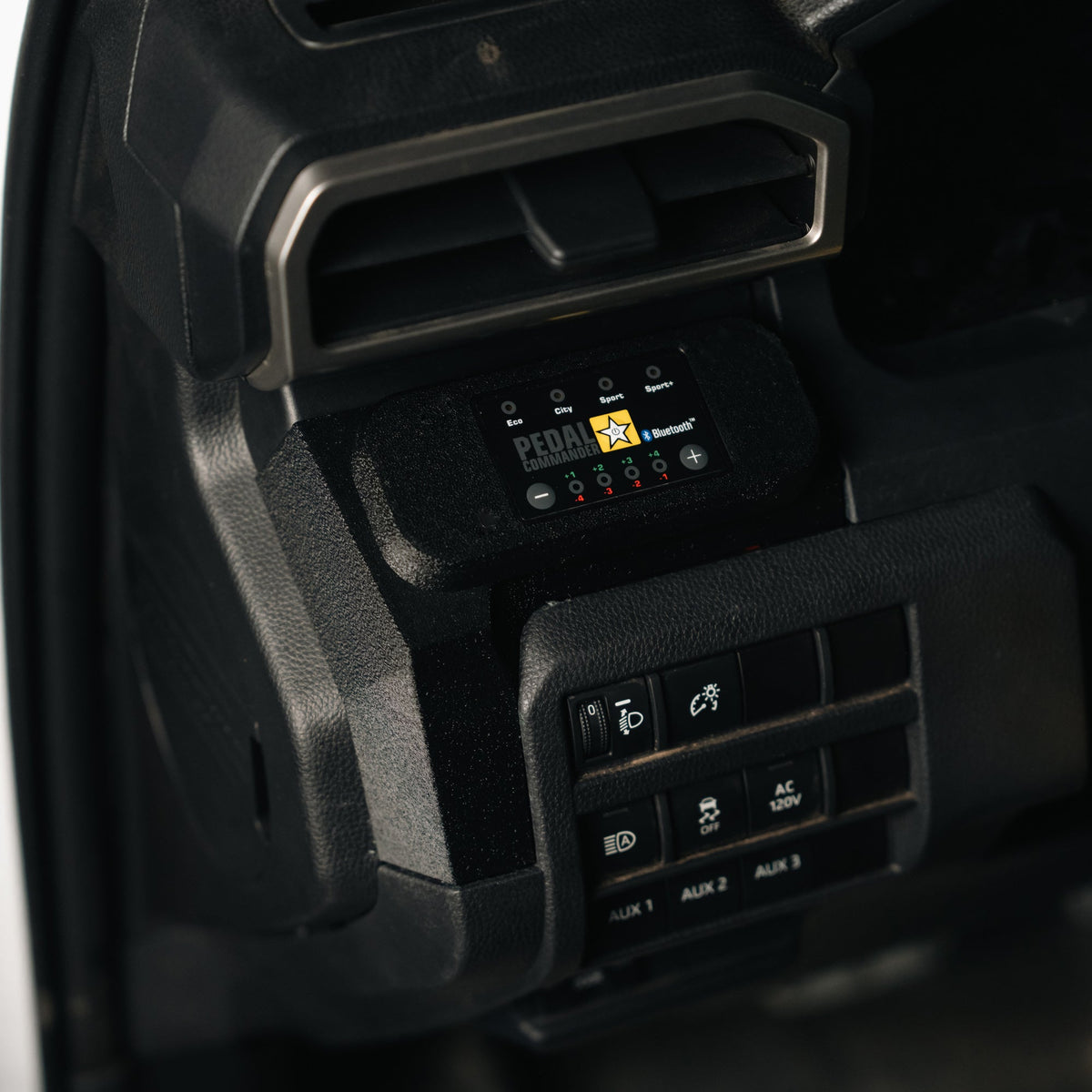 4Runner Lifestyle Pedal Commander Mount For 4Runner (2025-Current ...